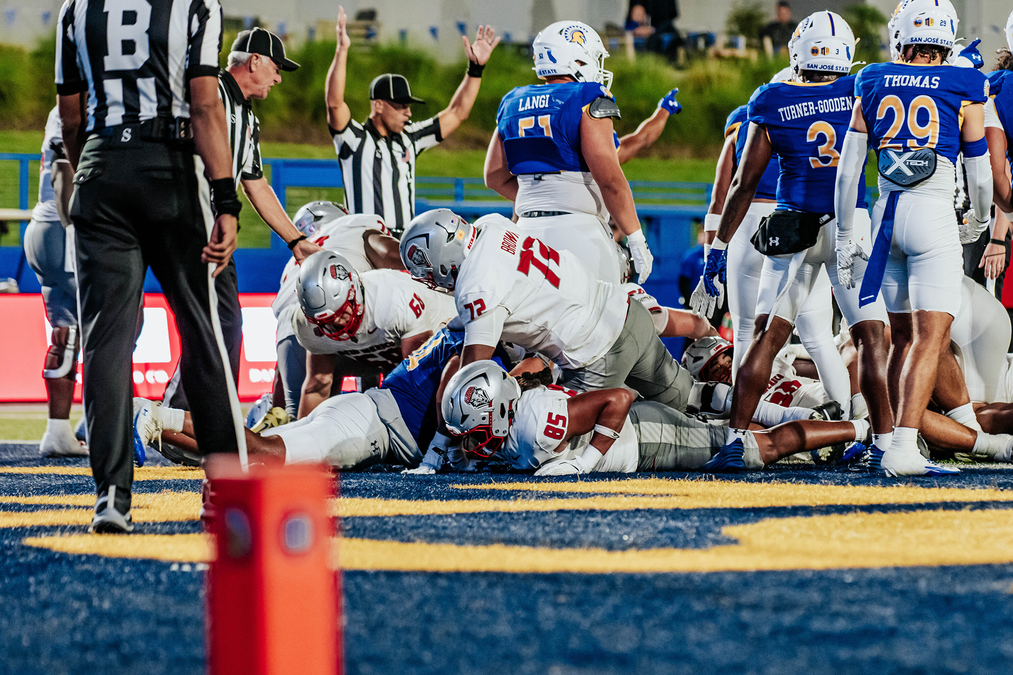 Lobos’ Winning Streak Ends, 35-28, at San Jose State - New Mexico Lobos ...