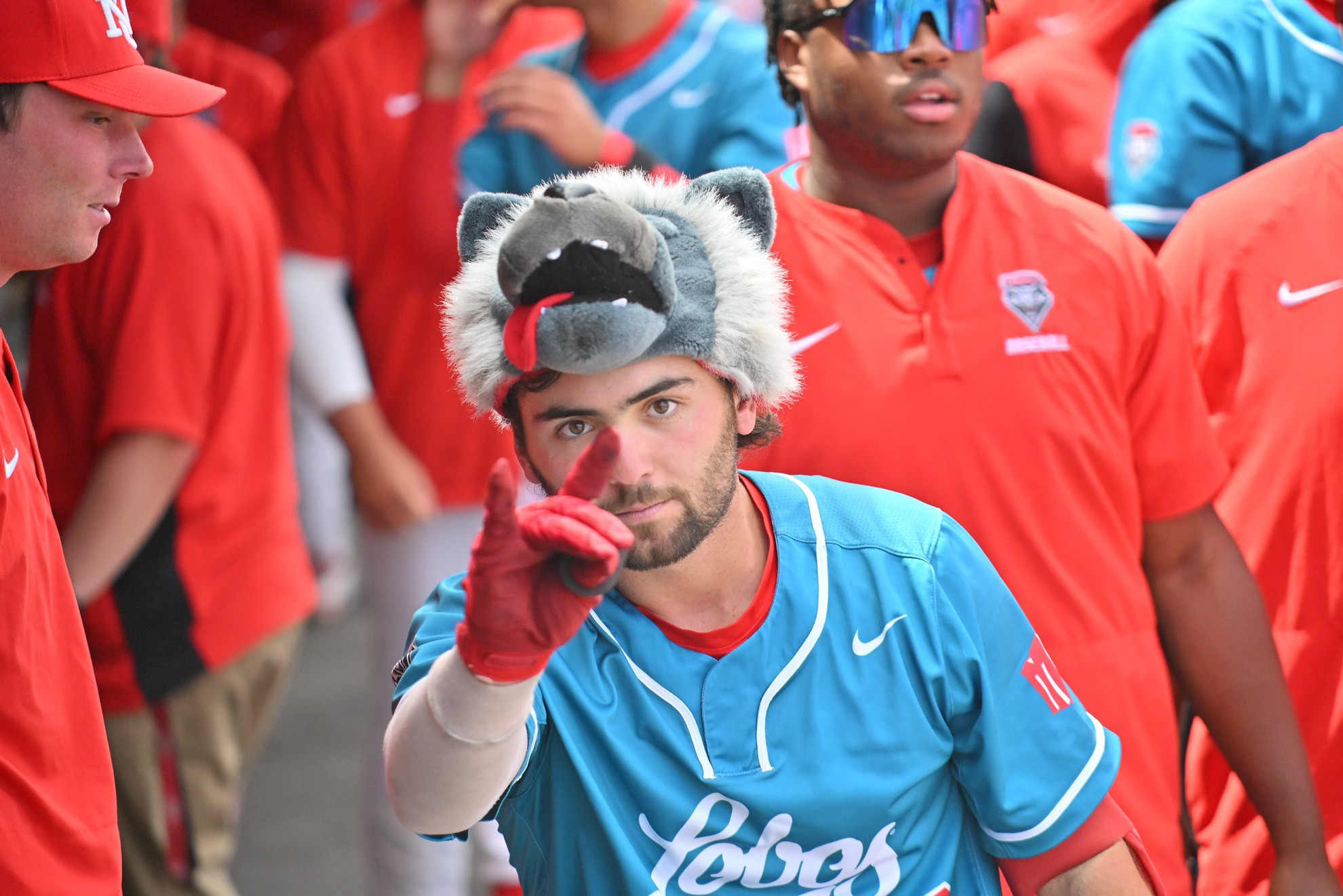 Lobos’ Rally Falls Short in Sunday Finale vs. Washington State, 16-11 ...