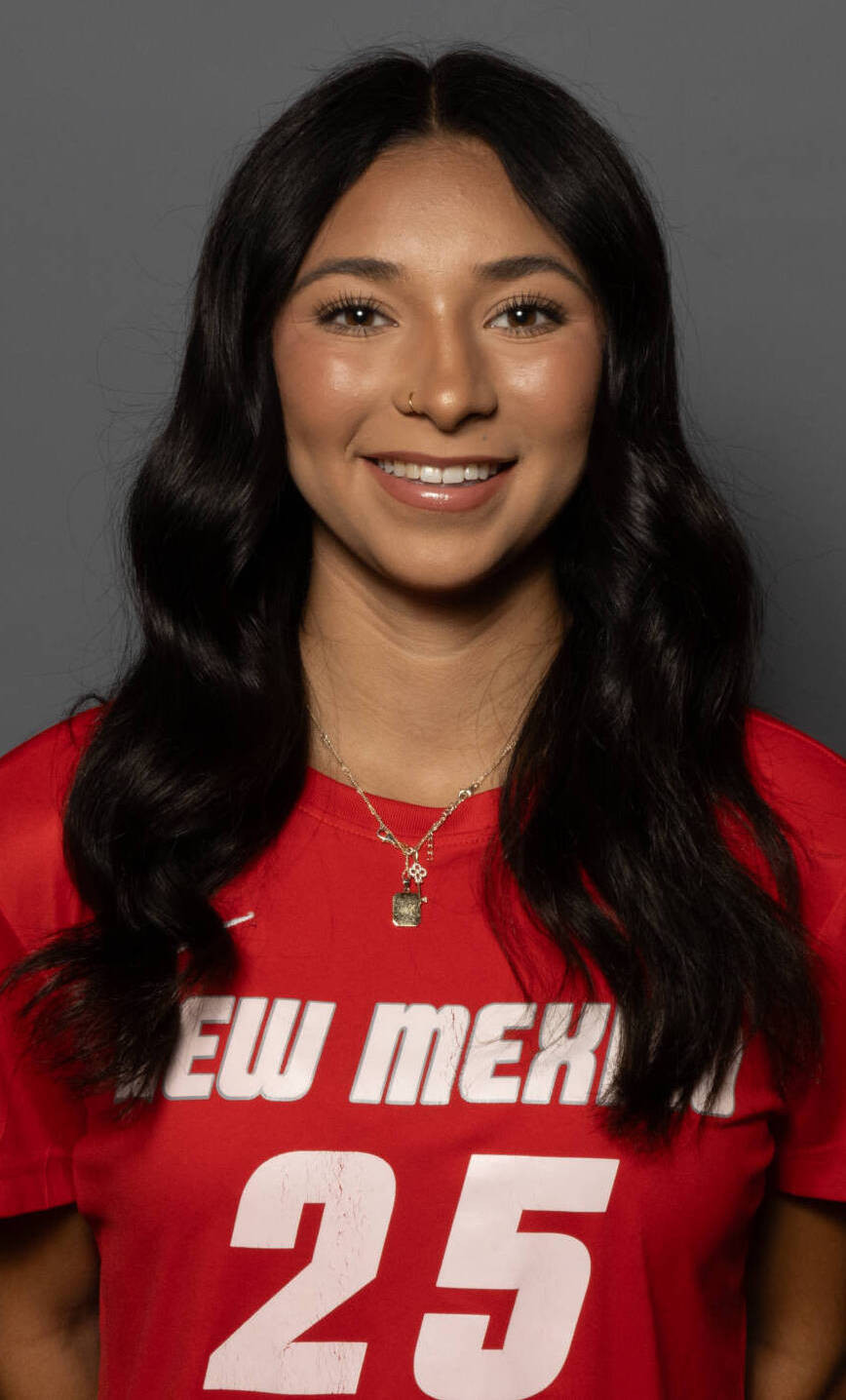 Alexa Campos - Women's Soccer 2025-26 - New Mexico Lobos - Official ...