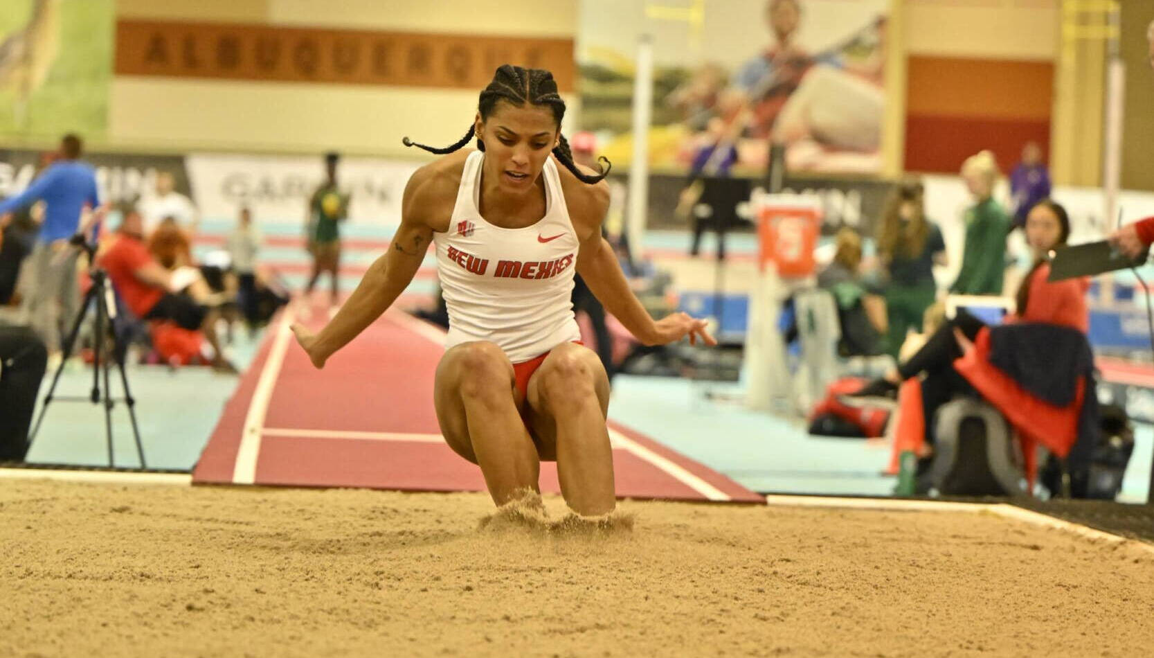 White shines in debut, 4×4 relay record falls at MLK Invite - New ...