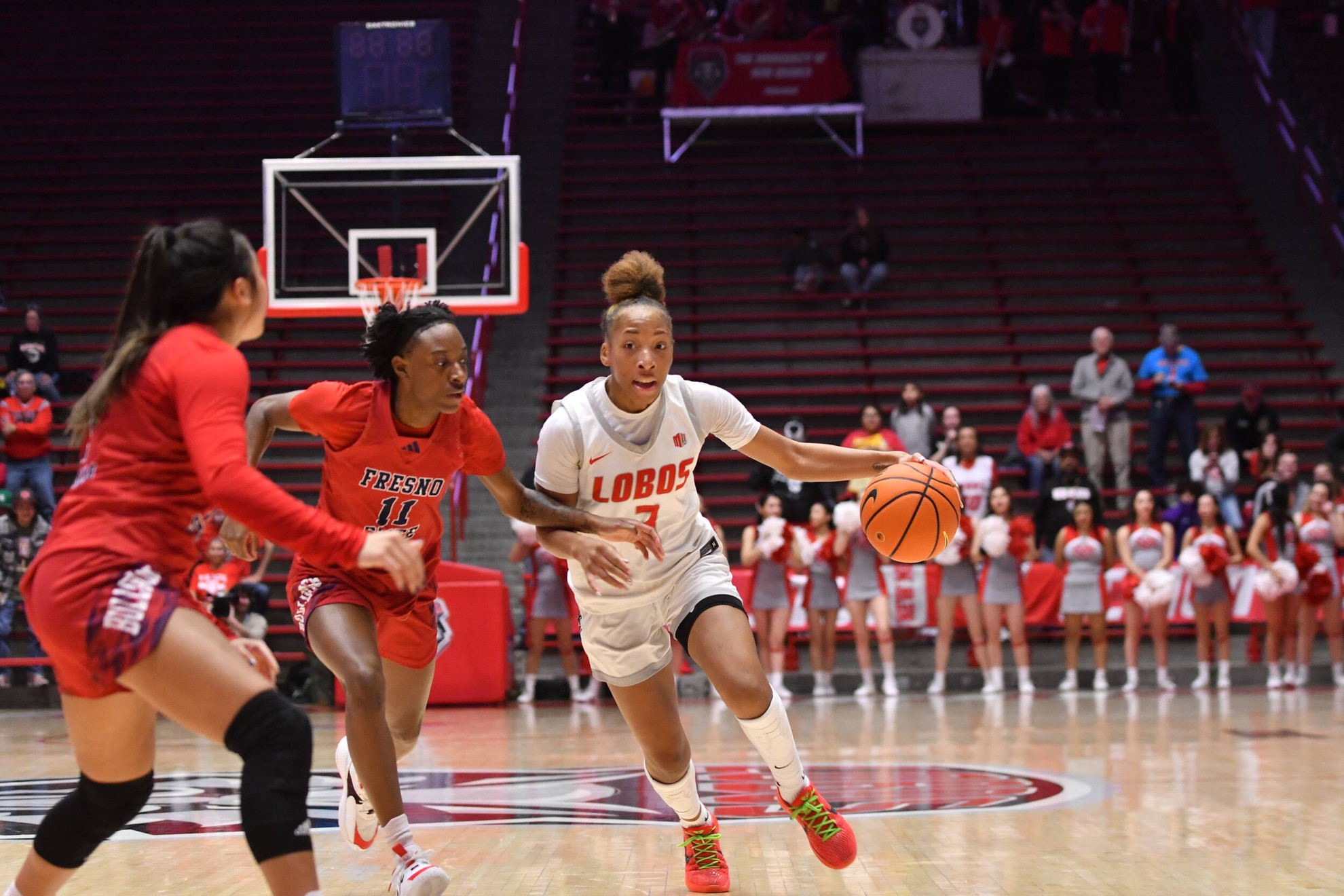 Four Finish in Double Figures as Lobos Score Season High in Win Over ...