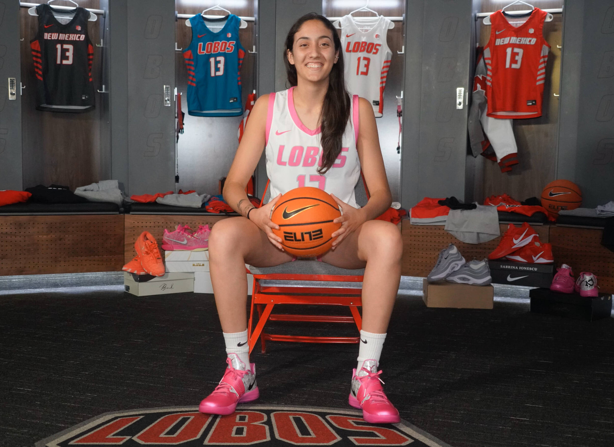 UNM WBB Signs Leonor Peixinho - New Mexico Lobos - Official Athletics Website