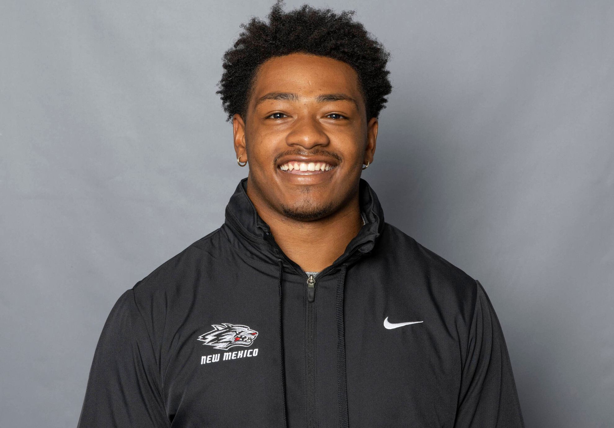 C.J. Henry - Football 2022-23 - New Mexico Lobos - Official Athletics ...